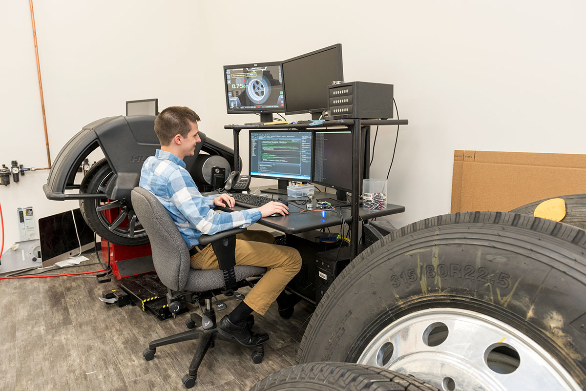 Careers | Hunter Engineering Company®