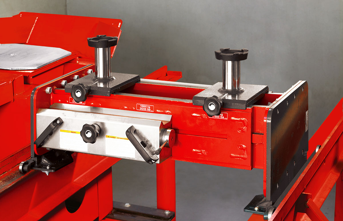 Heavy-Duty Pit Racks | Hunter Engineering Company®