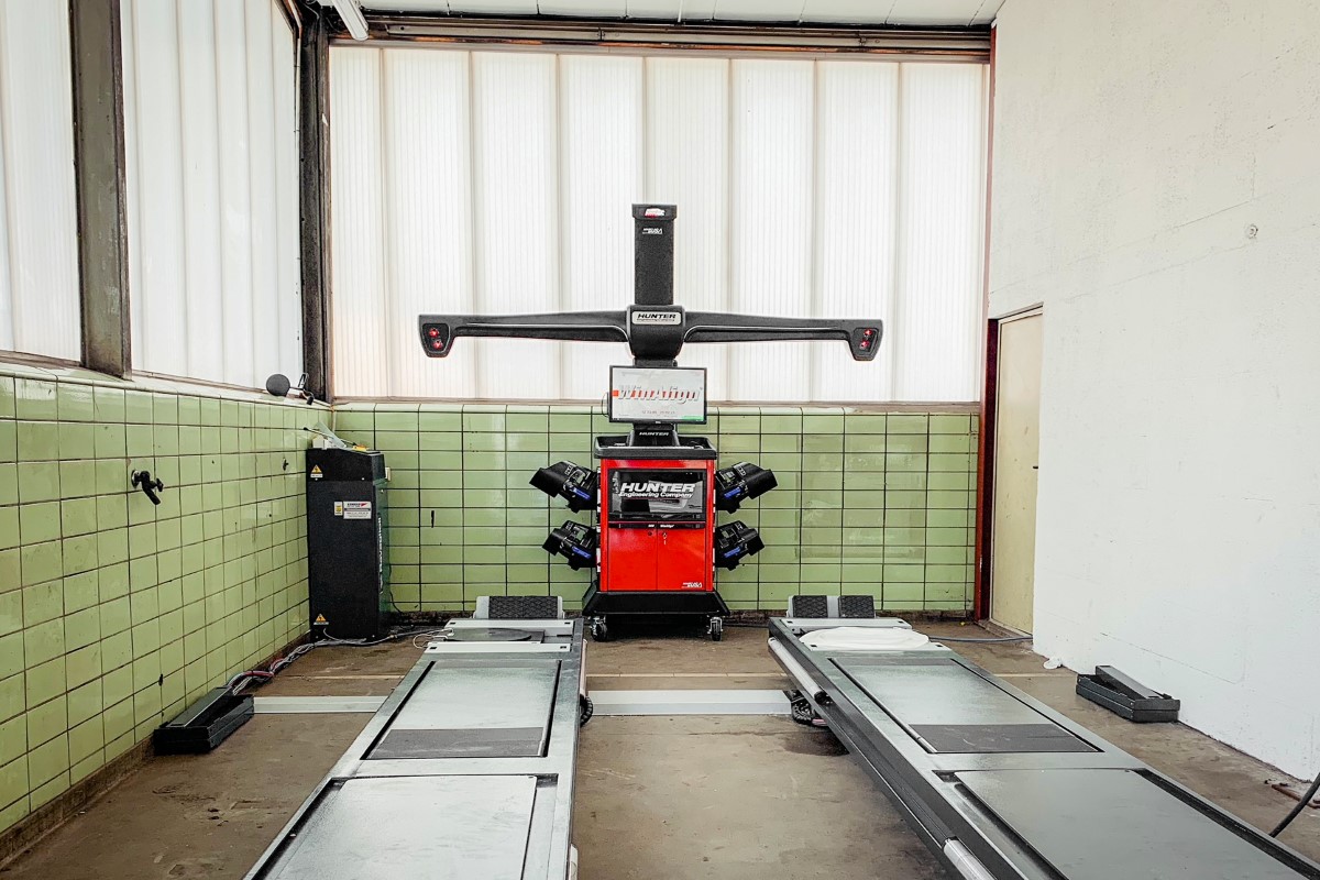 Máquina de alineación HawkEye Elite® | Hunter Engineering Company®