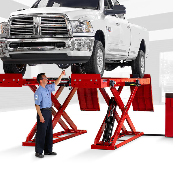 Alignment Scissor Lifts | Hunter Engineering Company®
