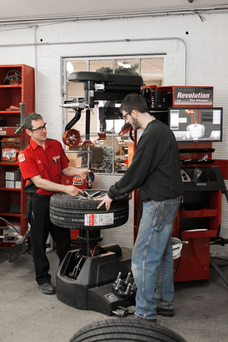 Revolution™ Tire Changer – Hunter Engineering | Alignment Machine ...
