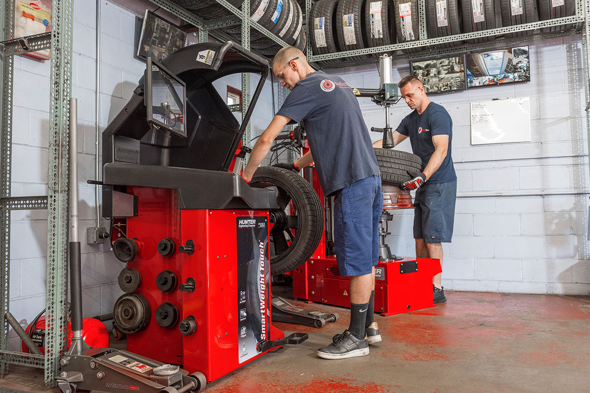 SmartWeight® Wheel Balancers | Hunter Engineering Company®