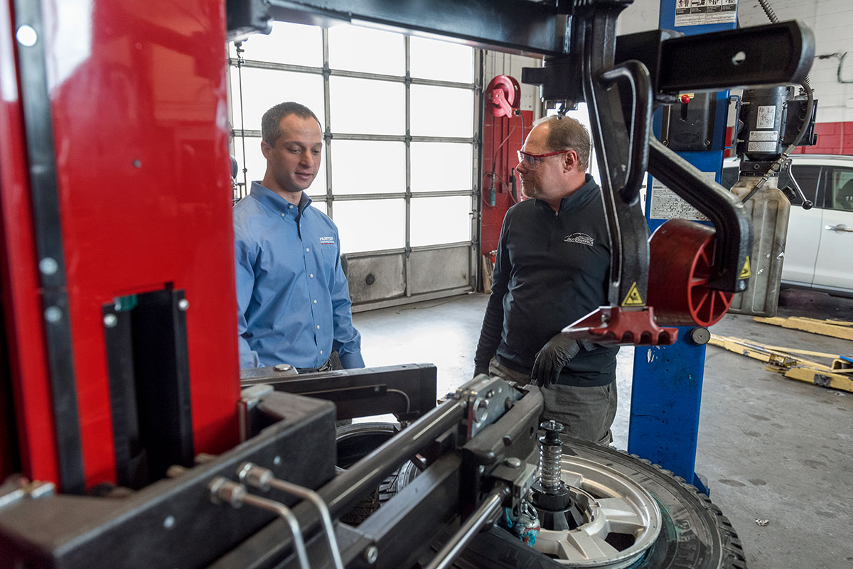 Parts and On-Site Support | Hunter Engineering Company®